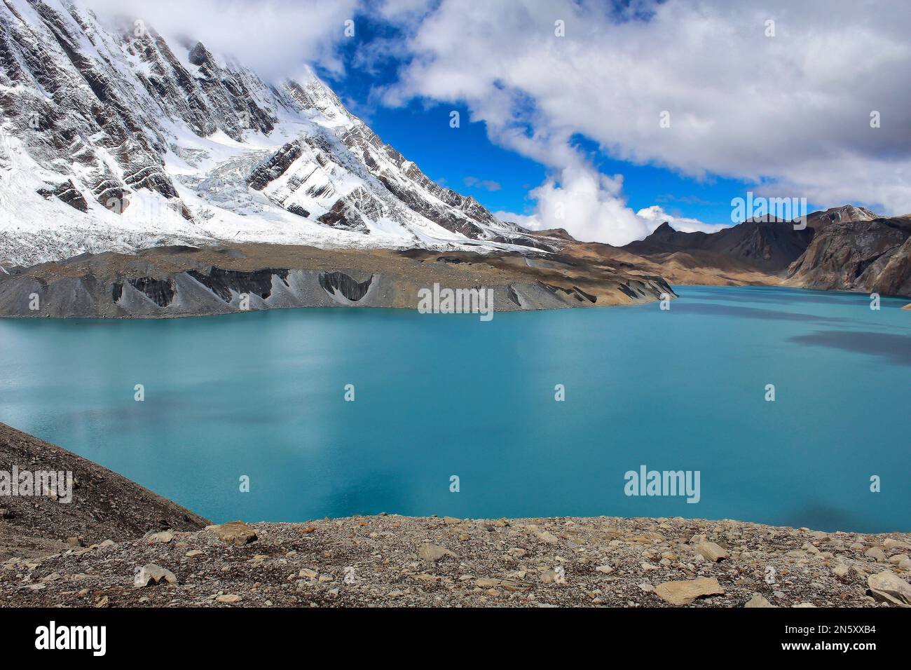 The deep luminescent blue of one of the highest lakes in the world ...