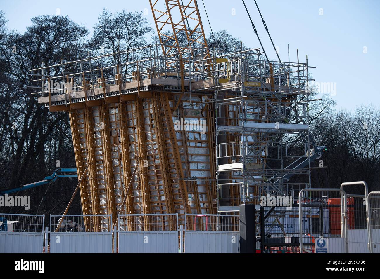Harefield, UK. 9th February 2023. HS2 High Speed Rail 2 construction ...