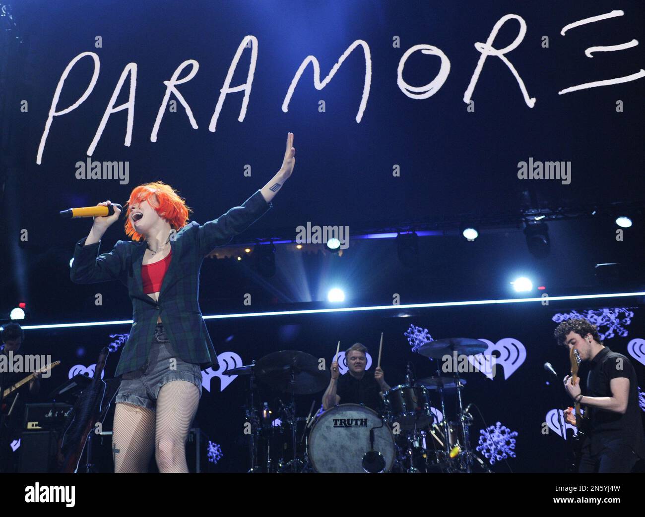 Singer Hayley Williams and her band Paramore perform at Z100’s Jingle ...