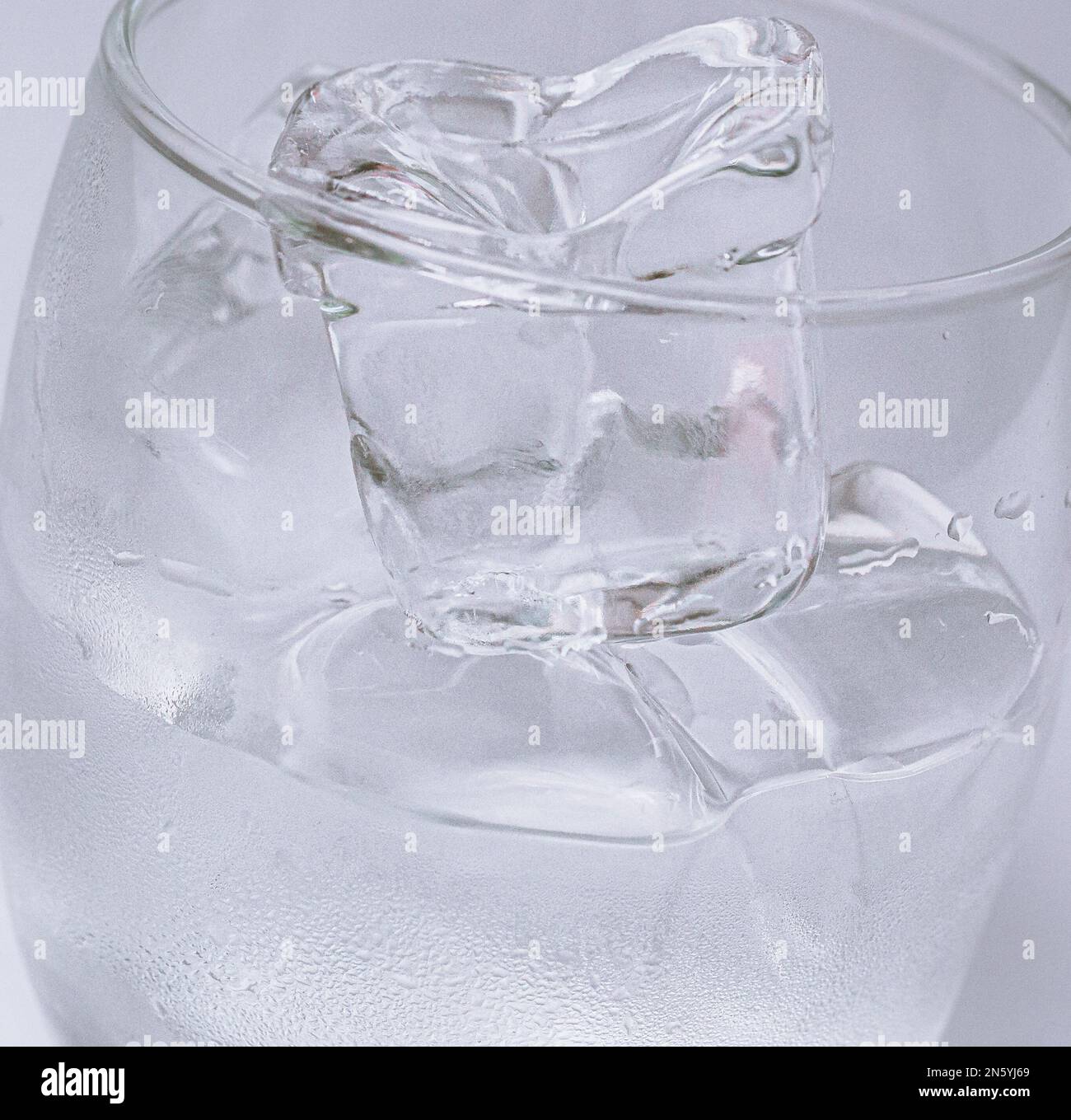 ice in a glass Stock Photo - Alamy