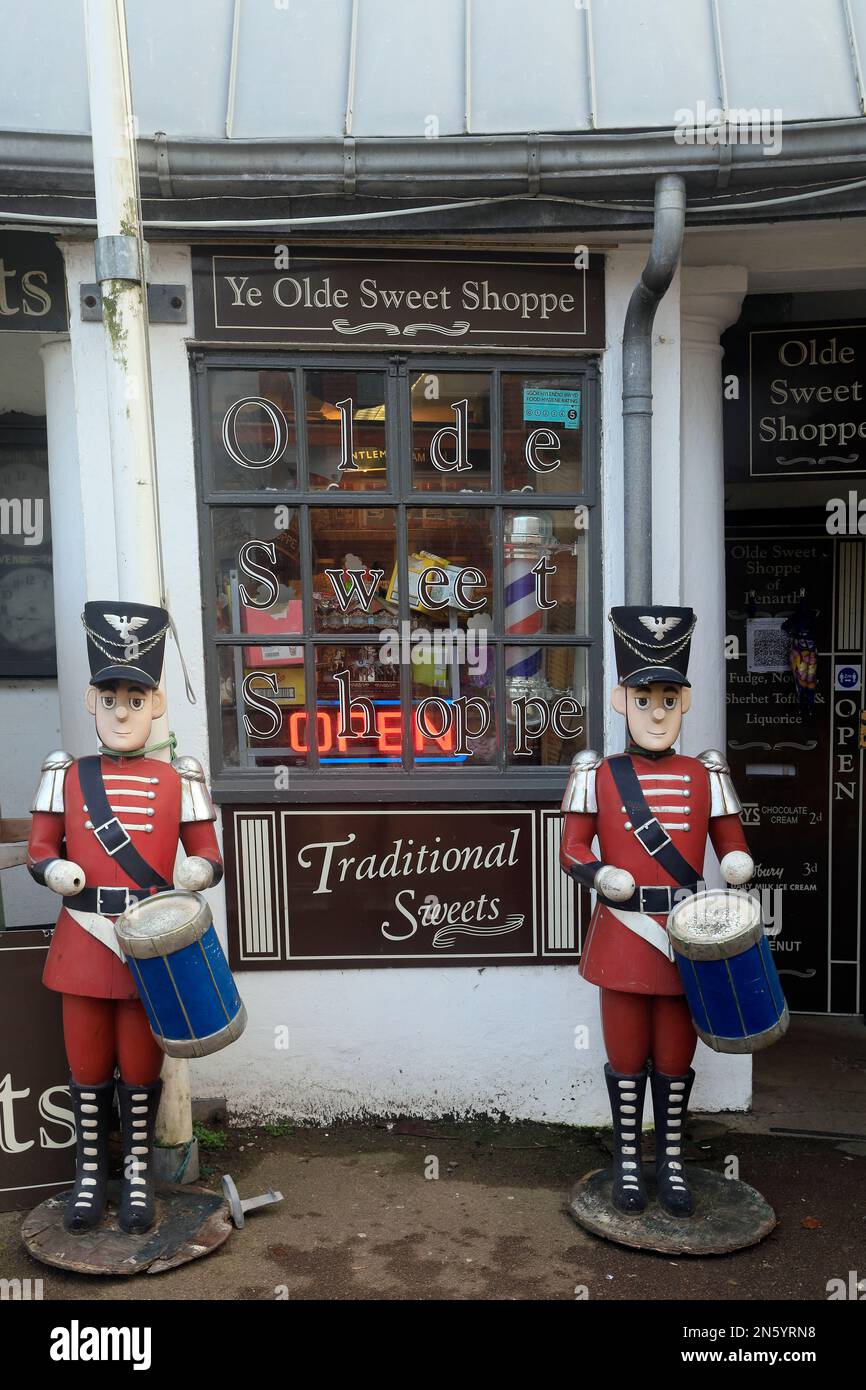 Ye olde sweetshoppe hi-res stock photography and images - Alamy