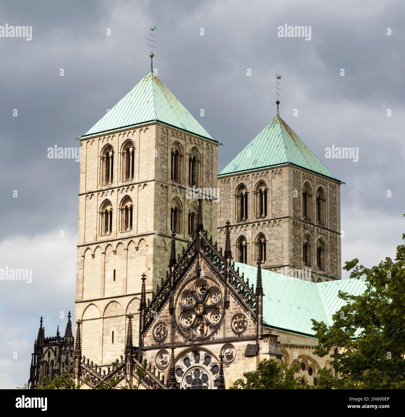 The Dom Muenster in Marktplatz, Kirche, Glauben Stock Photo - Alamy