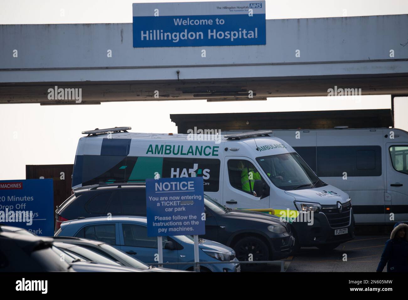 The hillingdon hospitals nhs trust foundation hi-res stock photography ...