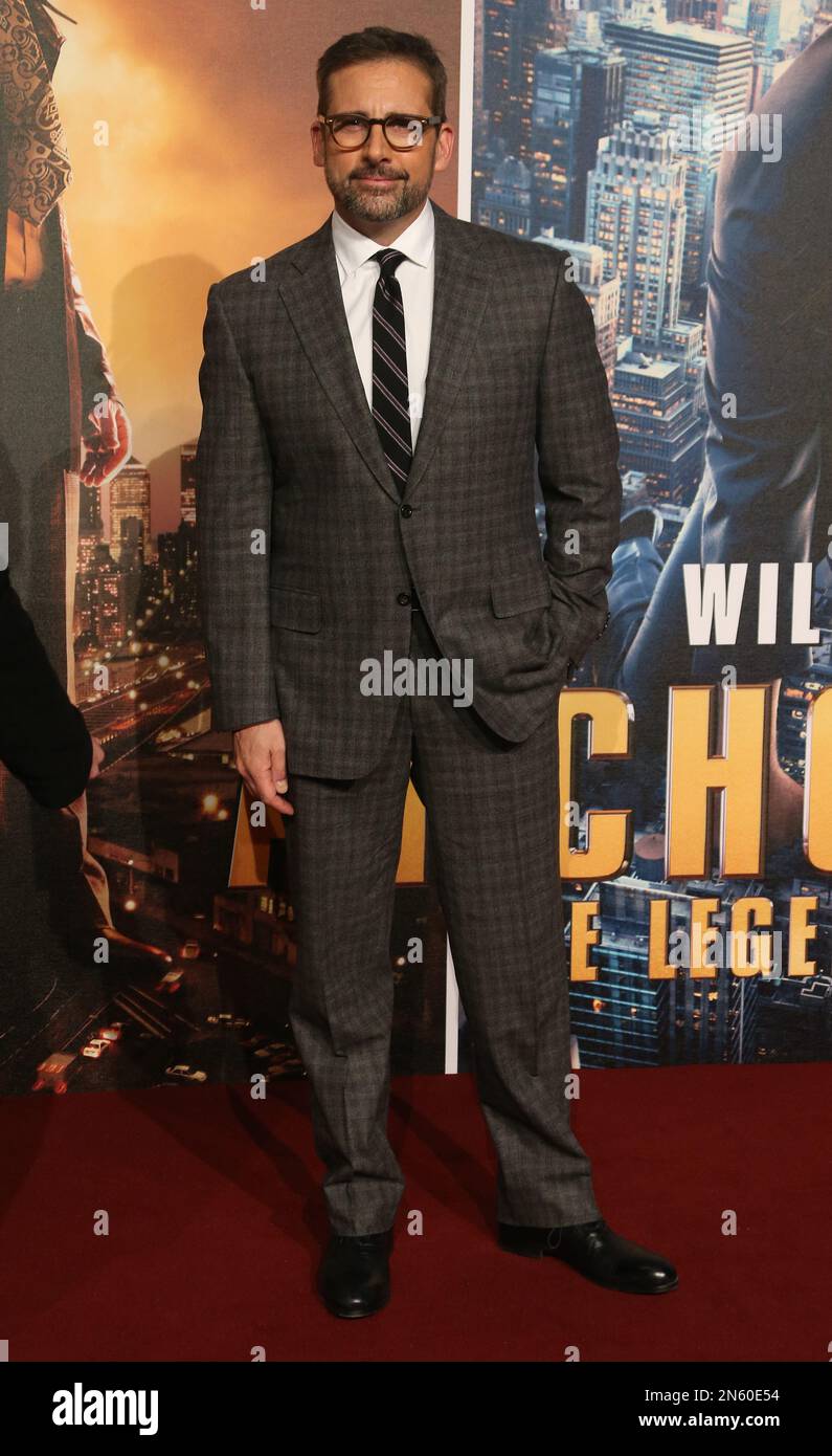 US actor Steve Carell arrives on the Burgundy carpet for the UK ...