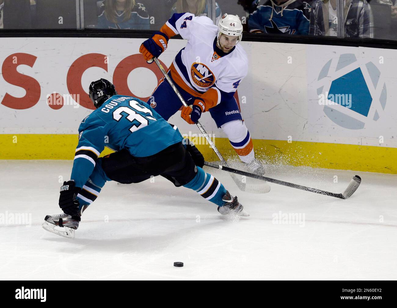 New York Islanders' Calvin de Haan (44) in action against the San Jose ...