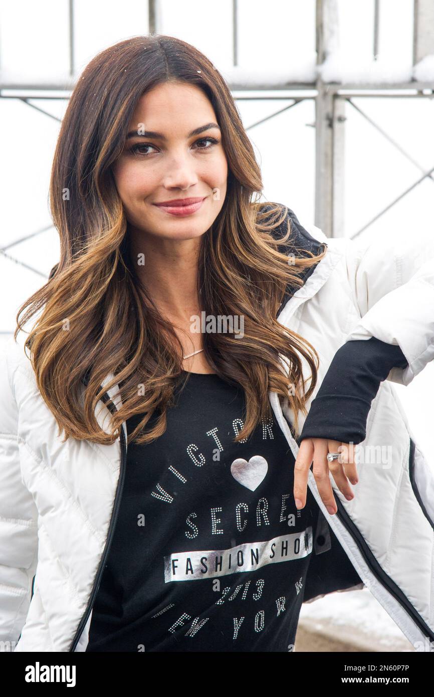 Victoria’s Secret model Lily Aldridge visits the Empire State Building ...