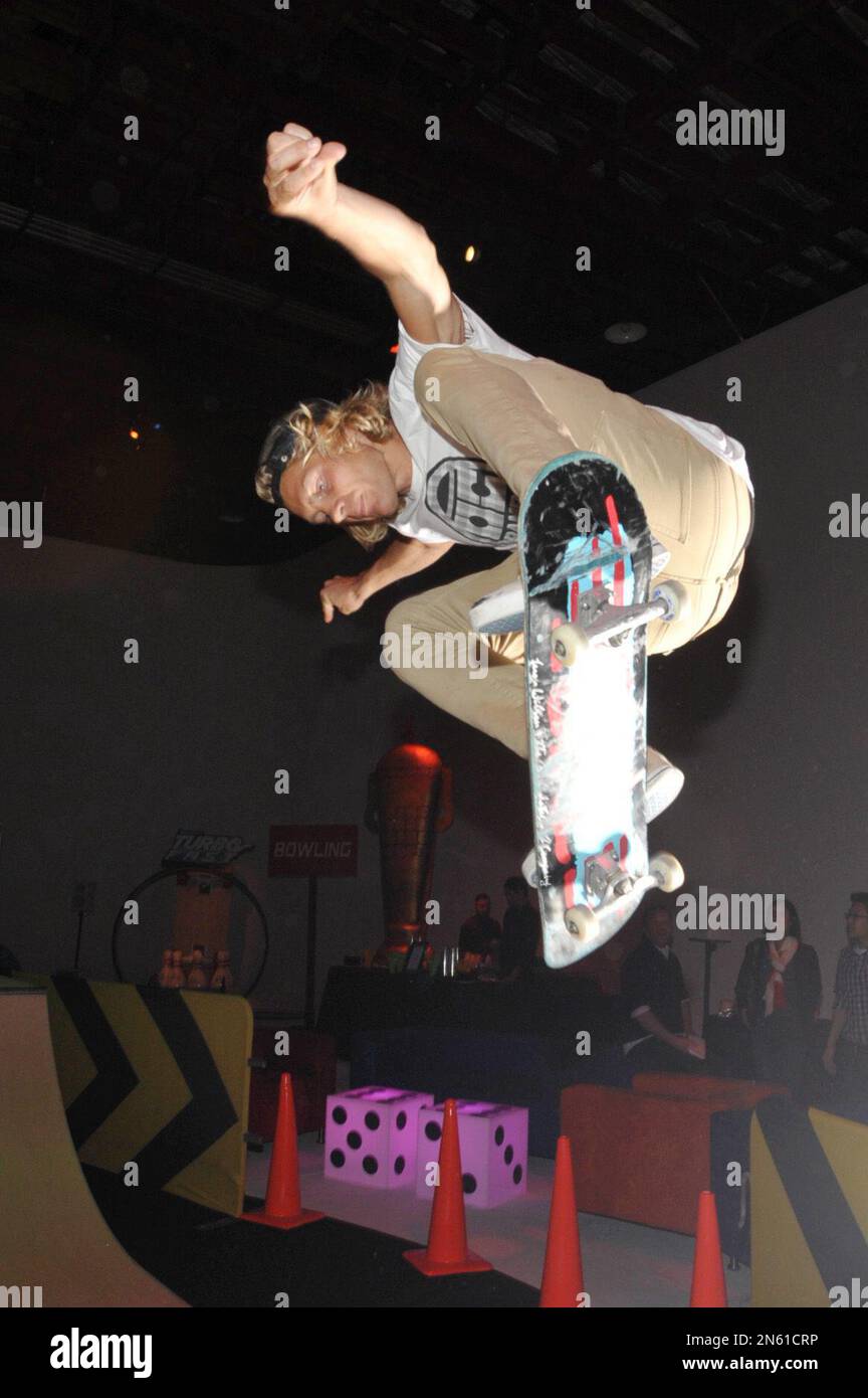 Tom Ryan skateboards at DreamWorks Animation and Netflix's Turbo FAST ...