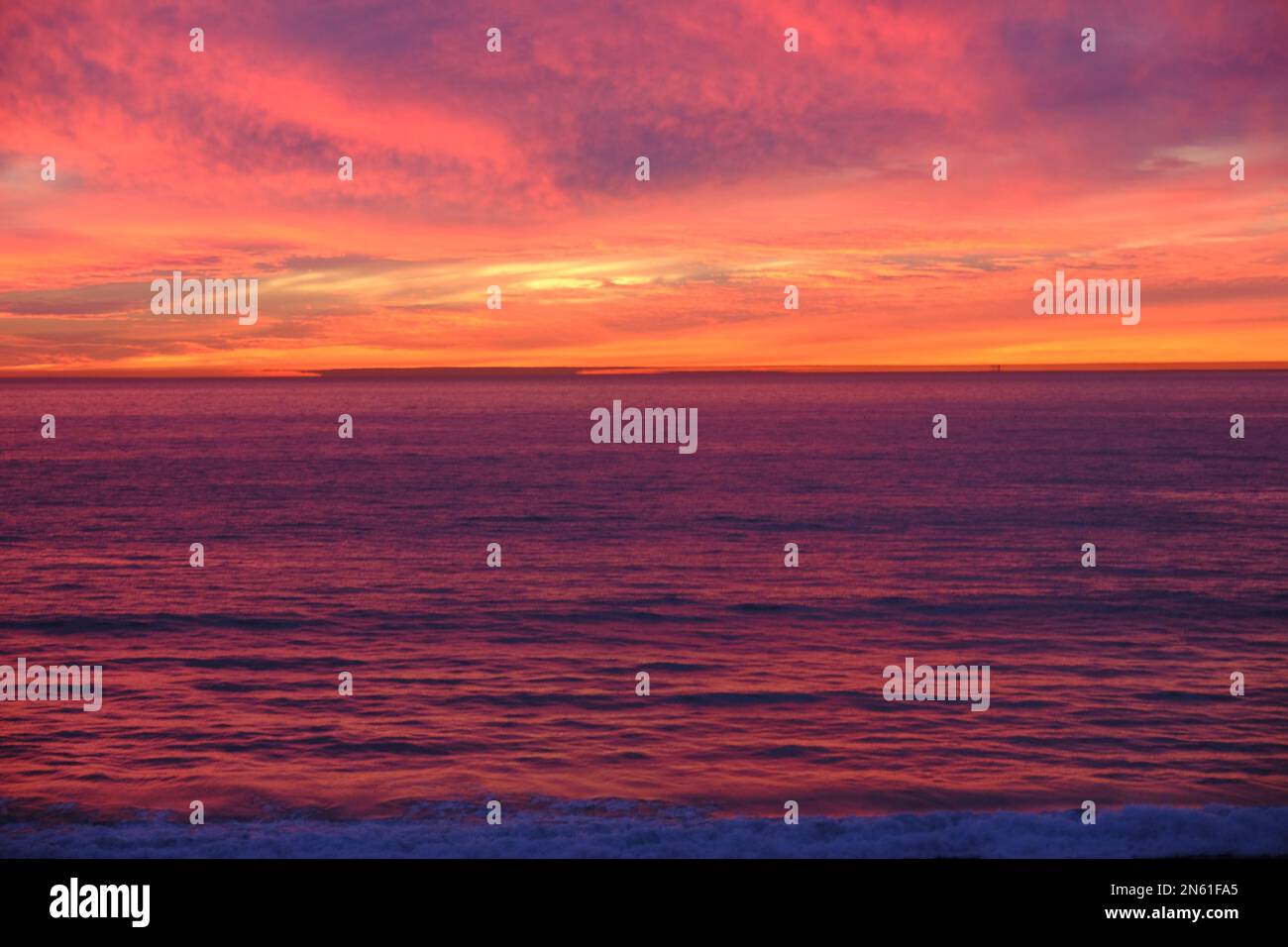 Ocean sunset west coast California pacific ocean Stock Photo - Alamy