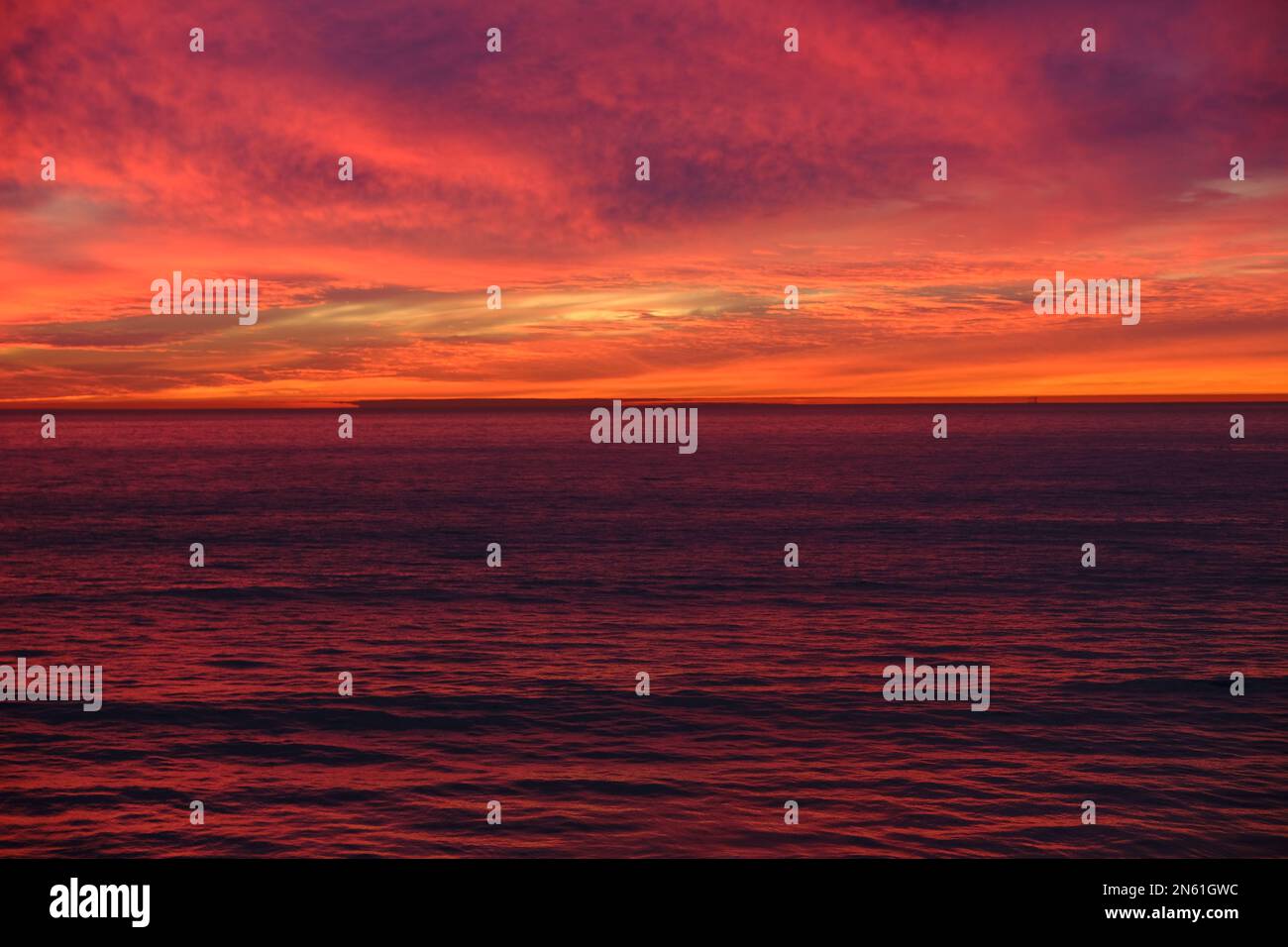 Ocean sunset west coast California pacific ocean Stock Photo - Alamy