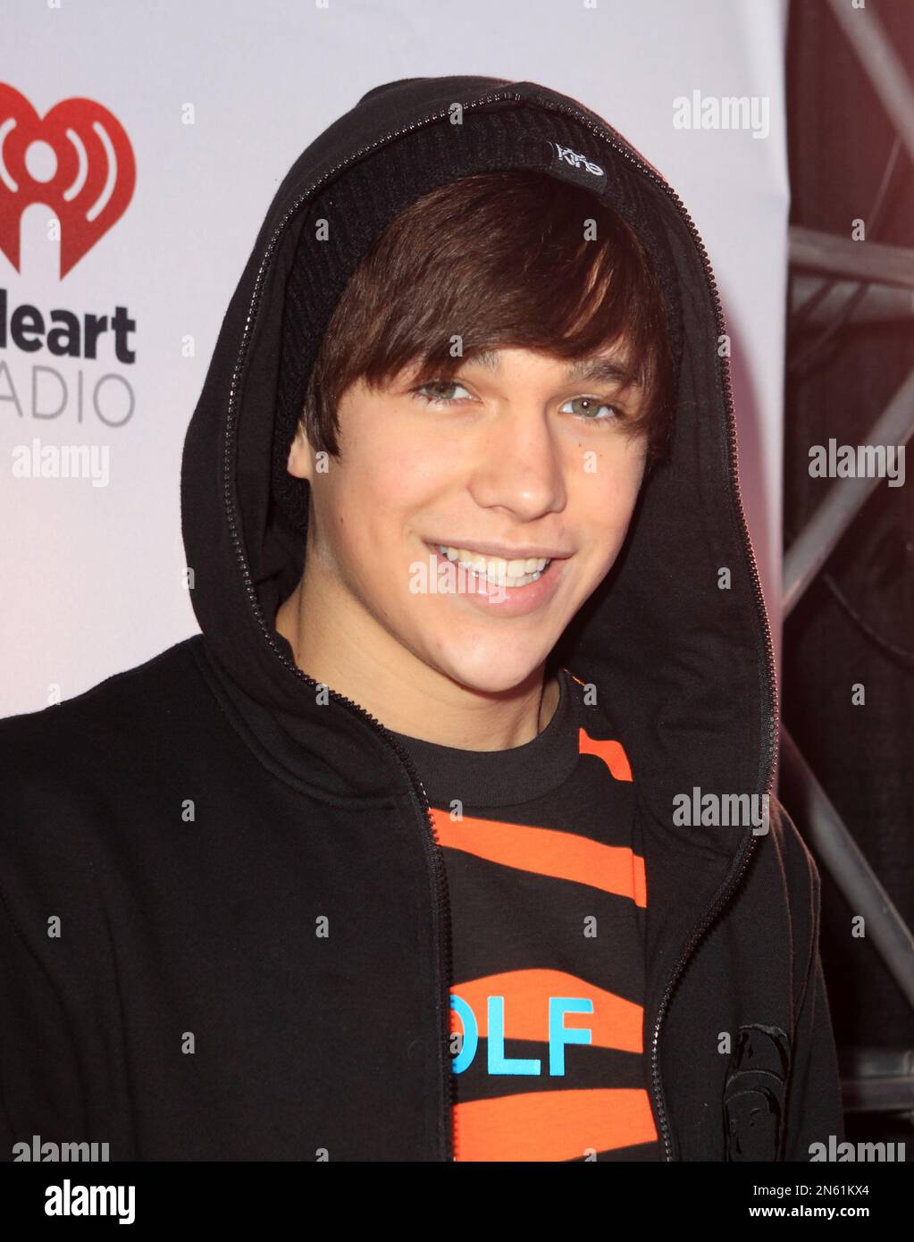 Pop music singer Austin Mahone poses for photographers backstage during ...