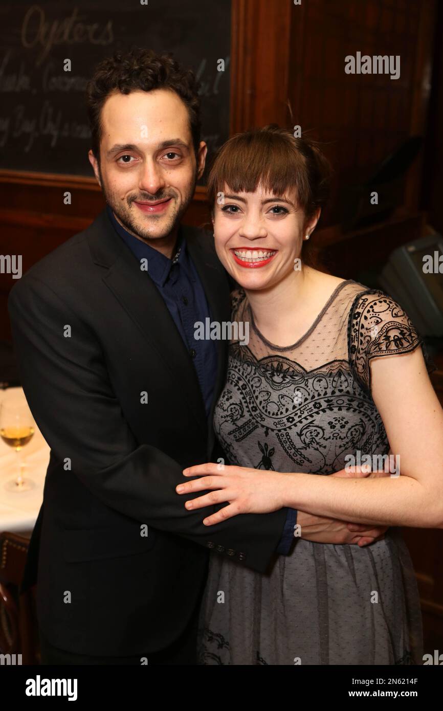 From left, cast members Lee Zarrett and Megan Stern pose during the ...