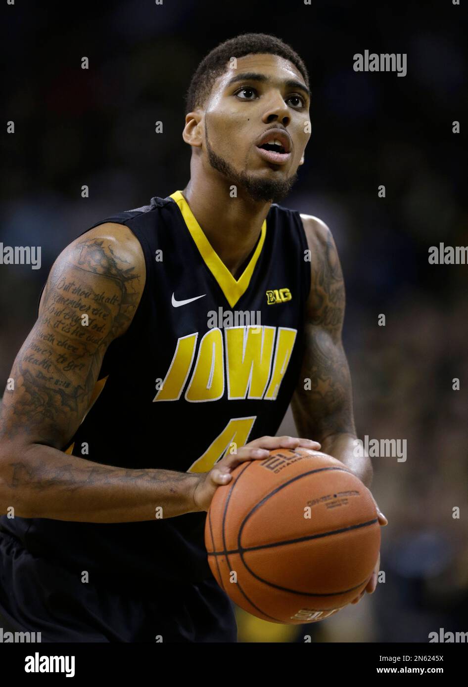 Iowa guard Devyn Marble shoots a free throw during the second half of ...