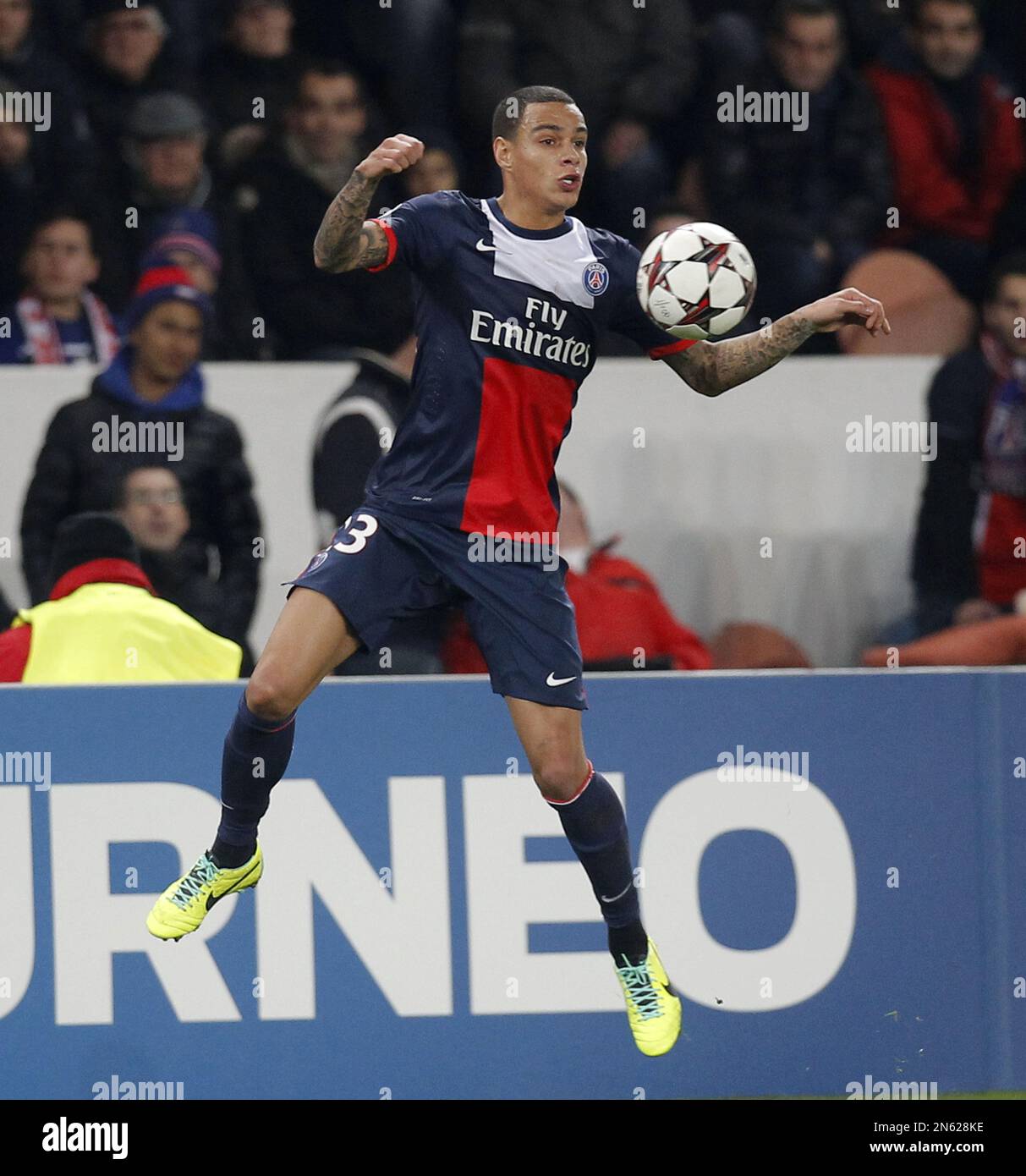 Brazilian Alex controls the ball during the Group C Champions League ...