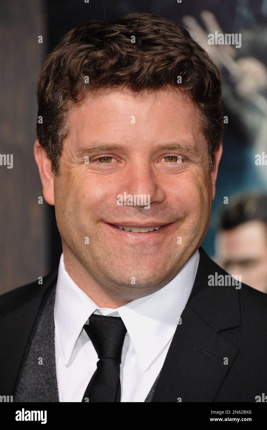 Sean Astin arrives at the Los Angeles premiere of "The Hobbit: The ...