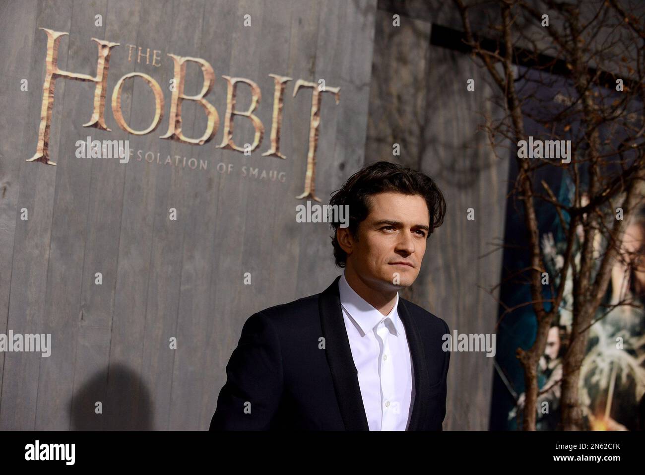 Actor Orlando Bloom arrives at the Los Angeles premiere of "The Hobbit: The Desolation of Smaug ...