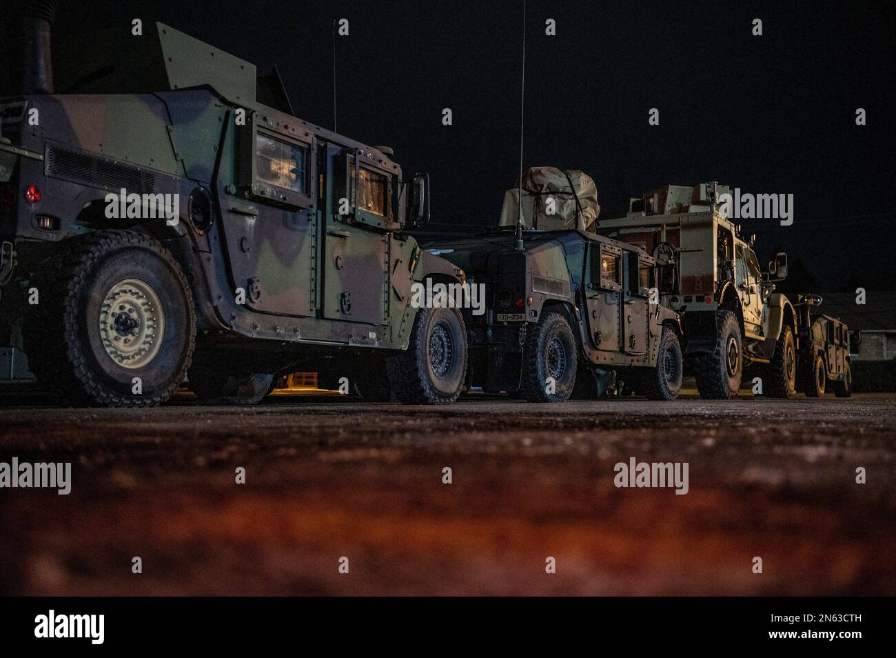 135th military police company hi-res stock photography and images - Alamy