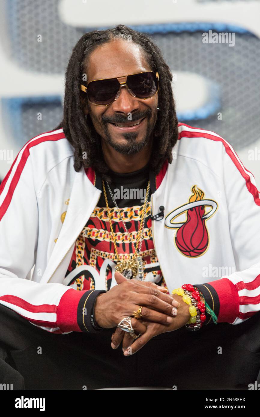 Snoop Dogg on set during filming of SKEE Live on Tuesday November 26 ...