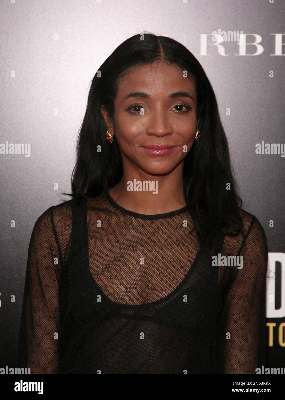 Genevieve Jones attends a screening of "Mandela: Long Walk To Freedom ...