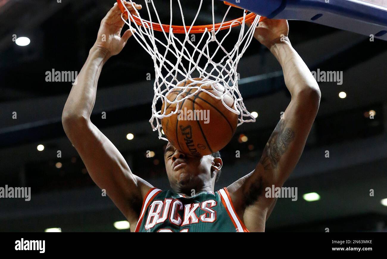 John Henson Bucks Dunk