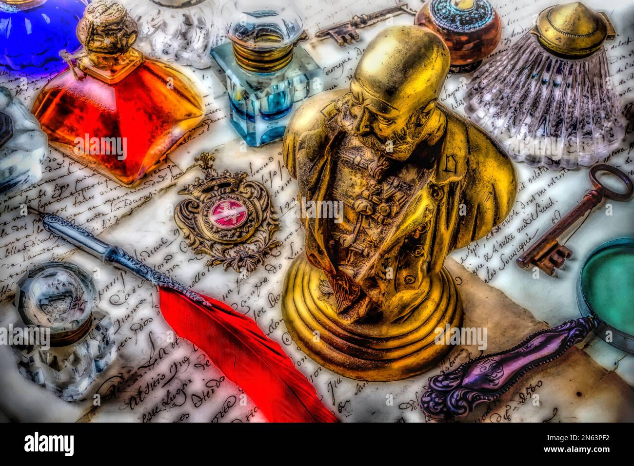 Brass Bust And Ink Wells Stock Photo - Alamy