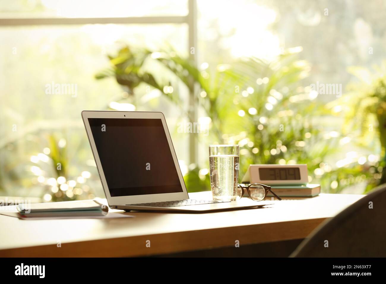 Modern laptop glass water hi-res stock photography and images - Alamy