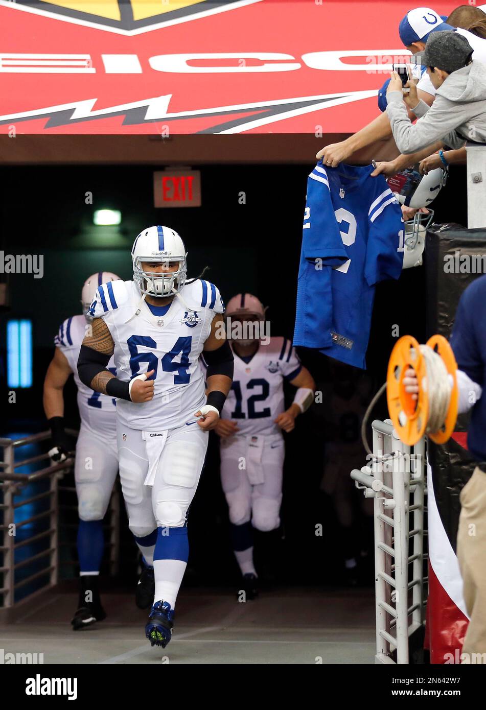 Indianapolis Colts center Samson Satele (64) takes the field before an ...