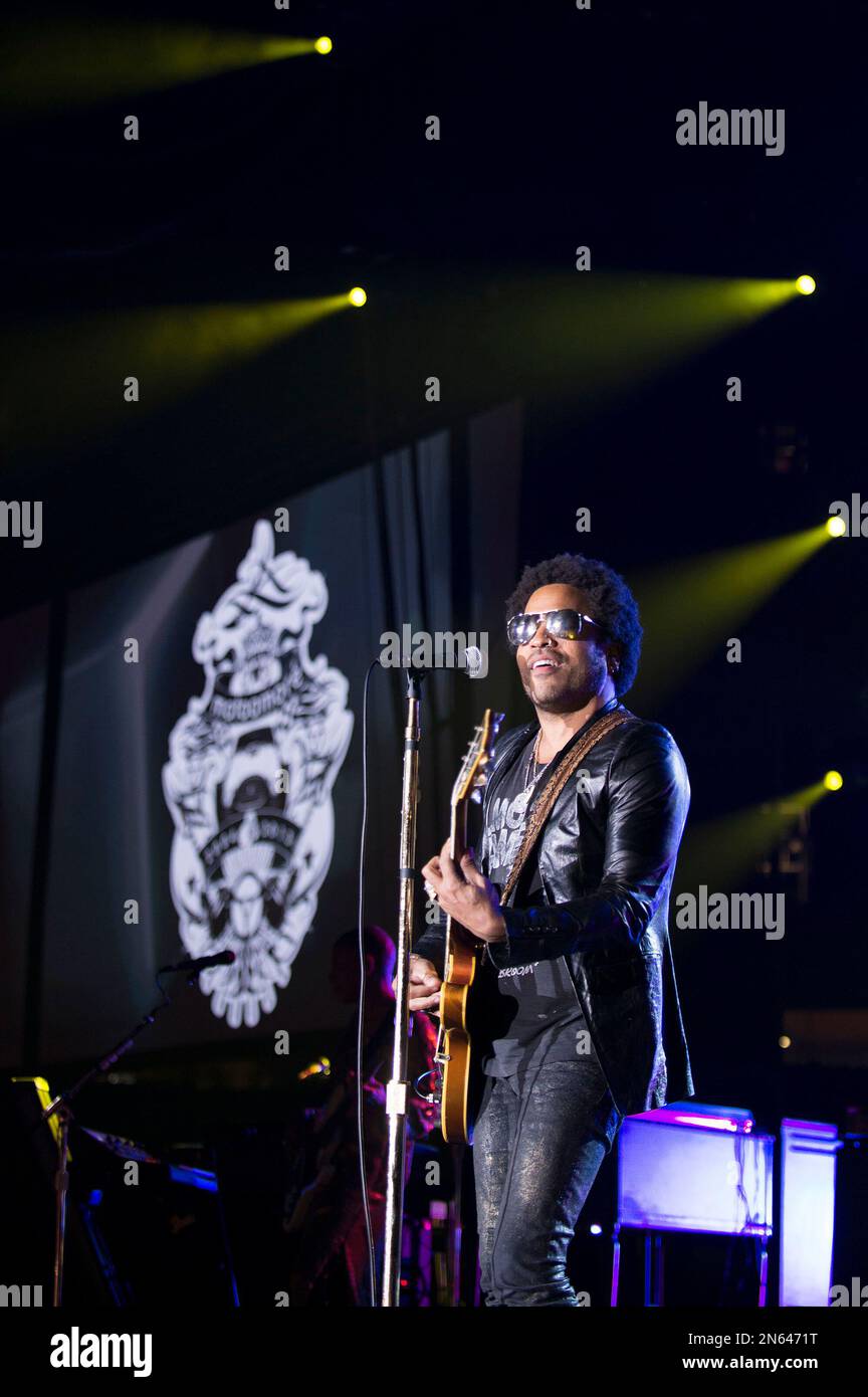 Lenny Kravitz performs during the 10 Year Anniversary Party for ...