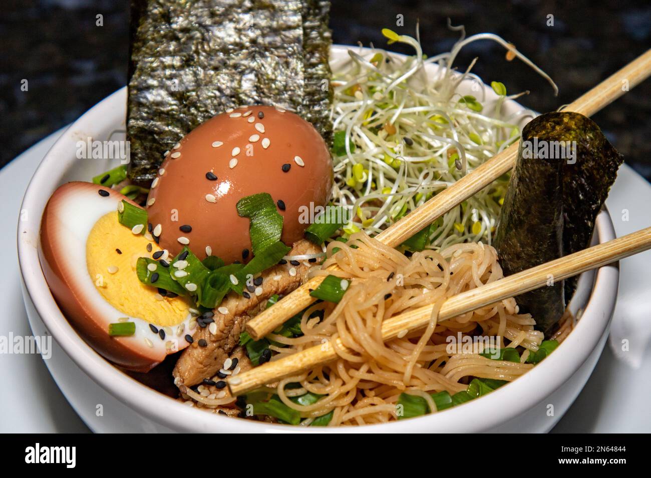 Kyushu ramen hi-res stock photography and images - Alamy