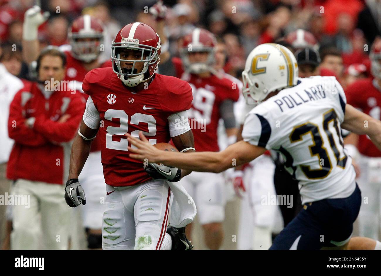 Alabama wide receiver Christion Jones (22) gets past Chattanooga kicker ...