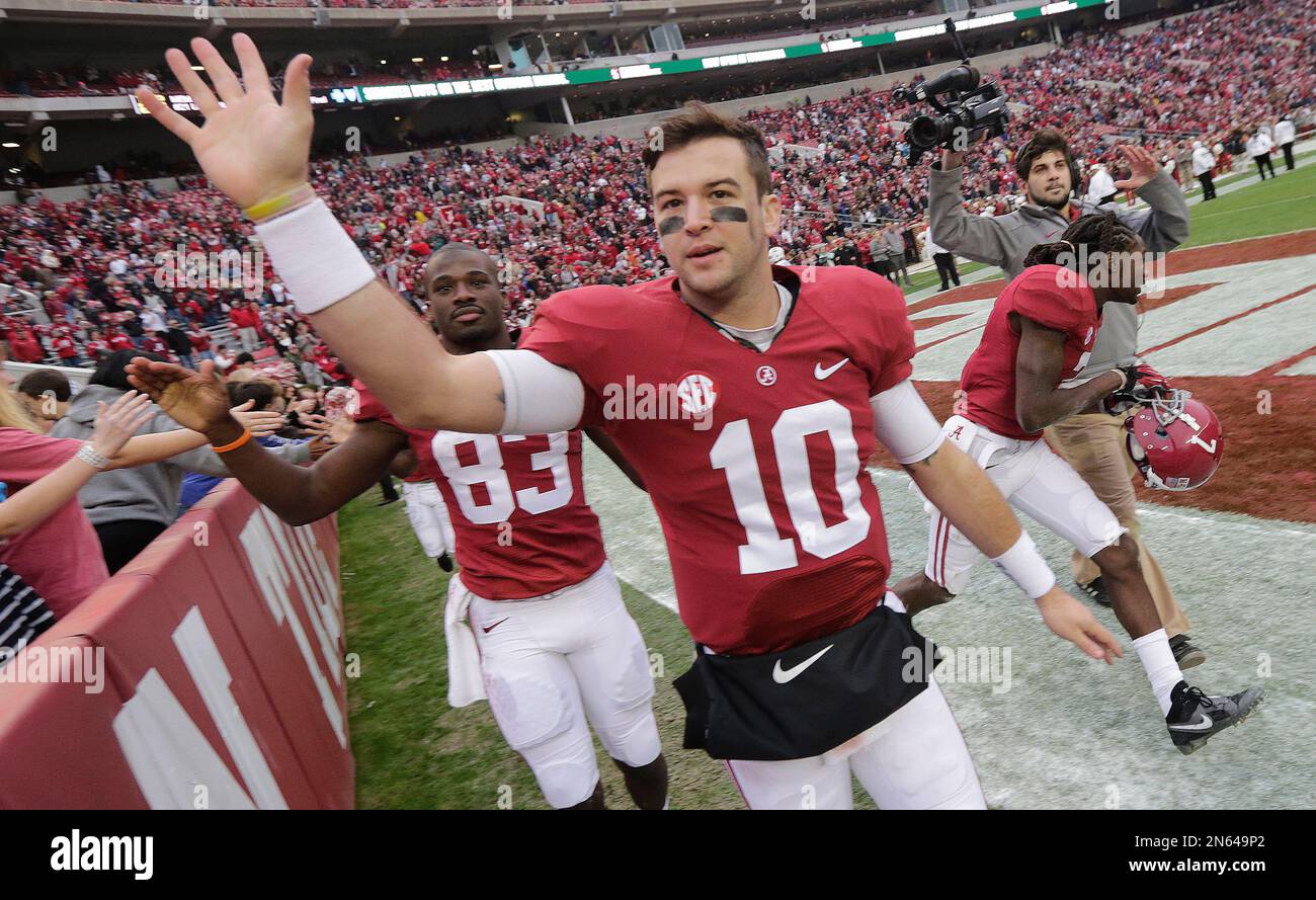 Alabama quarterback AJ McCarron (10) thanks the fans after a win over ...