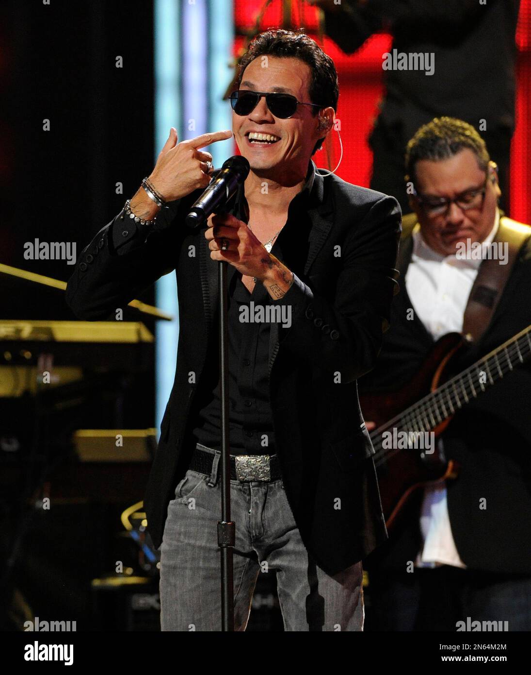 Marc Anthony performs at the 14th Annual Latin Grammy Awards at the ...