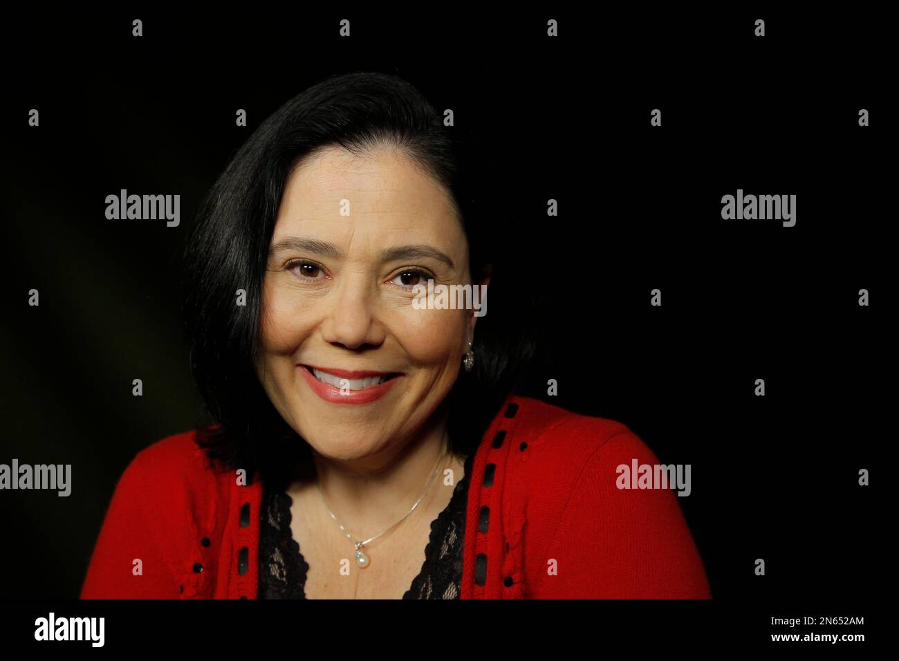 This Tuesday, Nov. 12, 2013 photo shows actress Alex Borstein, who is ...