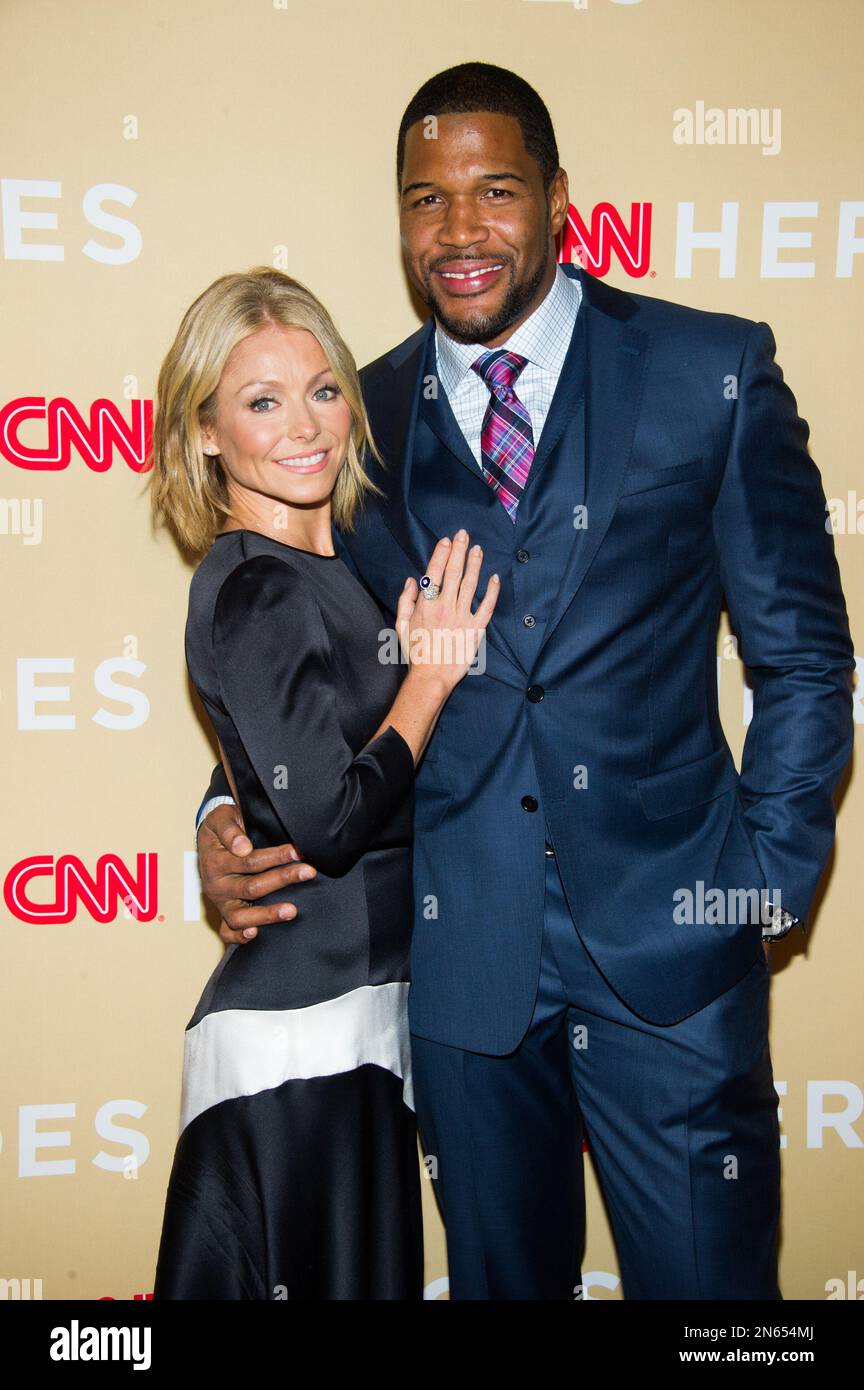 Kelly Ripa and Michael Strahan attend CNN Heroes: An All-Star Tribute ...