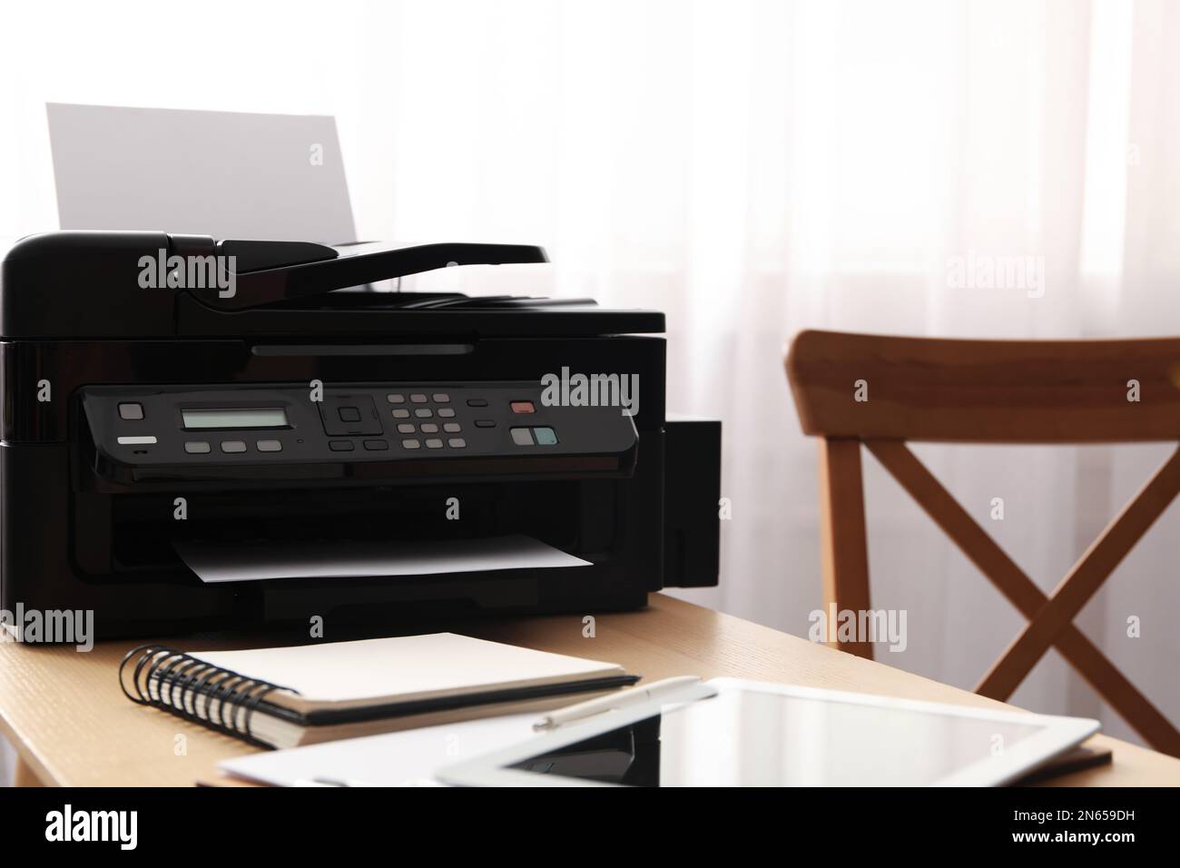 Modern office multifunction printer hi-res stock photography and images ...