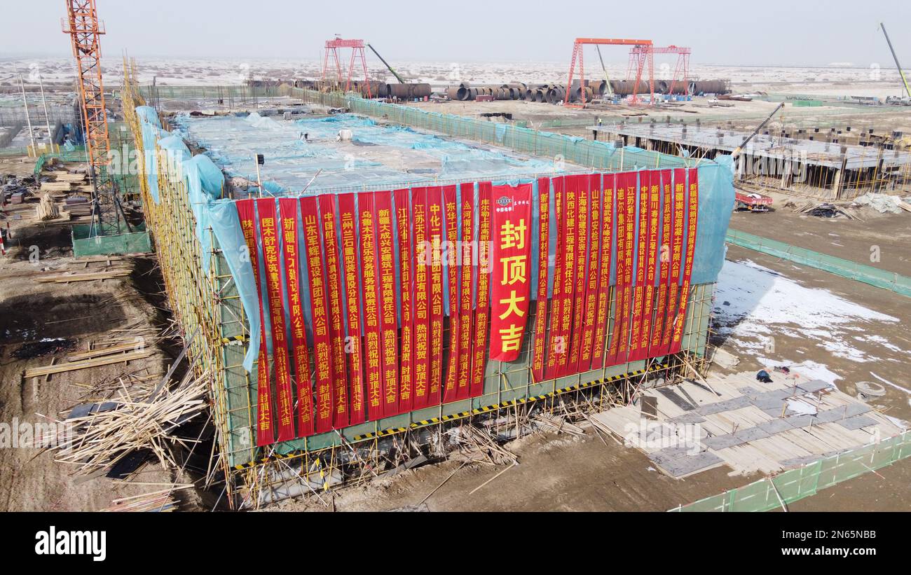 BAZHOU, CHINA - FEBRUARY 9, 2023 - Aerial photo shows the construction ...