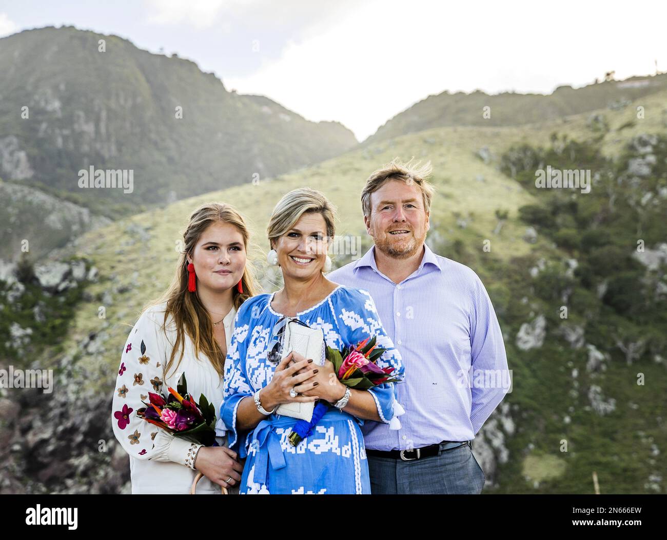 SABA - King Willem-Alexander, Queen Maxima and Princess Amalia depart ...