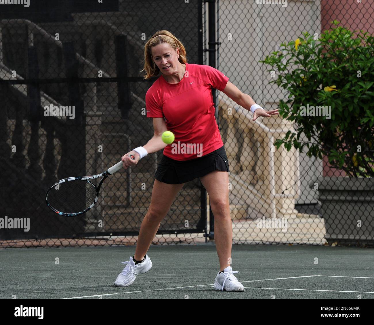 Elisabeth Shue attends media day for the Chris Evert / Raymond James ... Elisabeth Shue attends media day for the Chris Evert / Raymond James ...