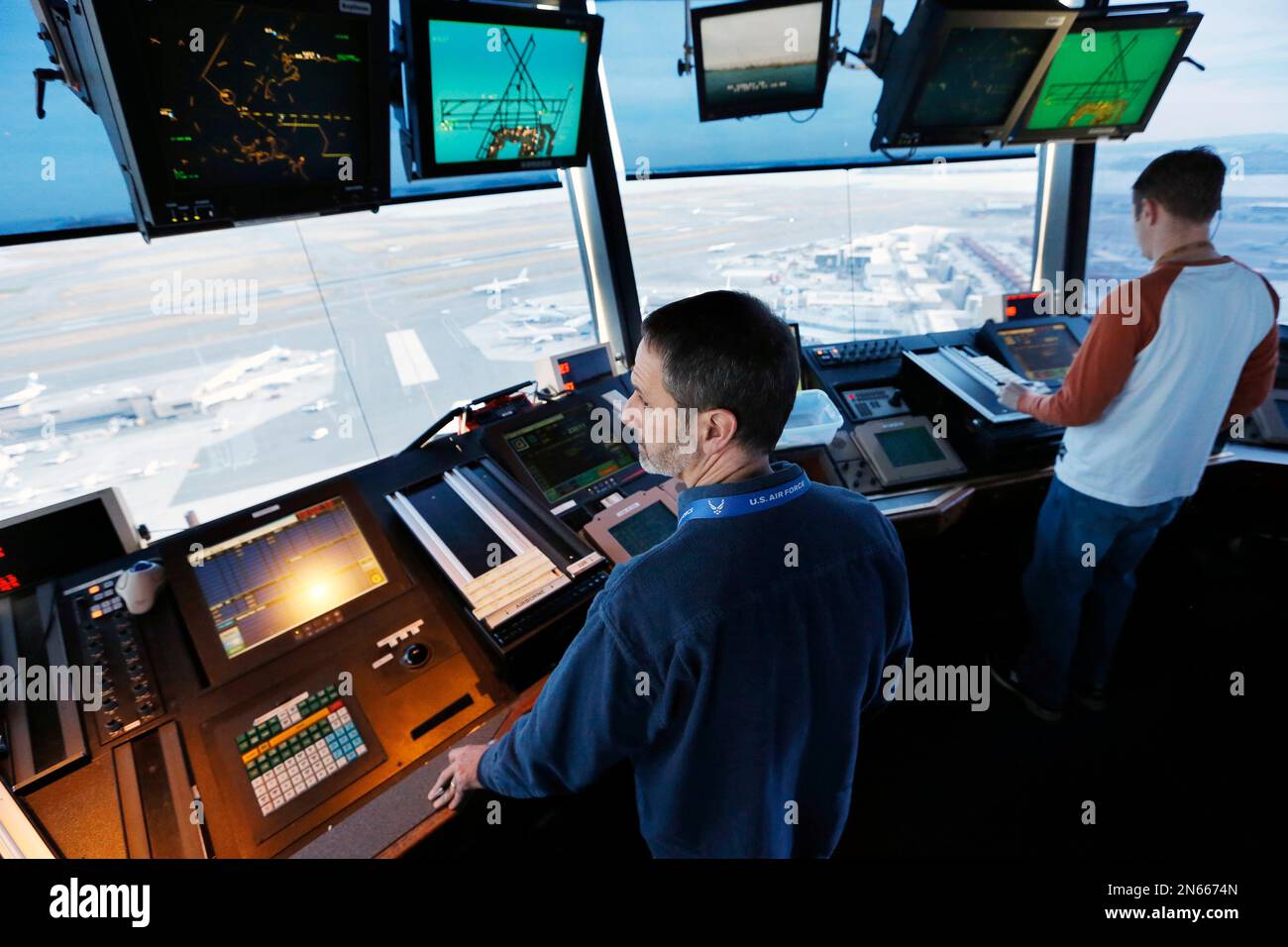 Air traffic controllers Bob Francis, left, and Ross Leshinsky, right ...