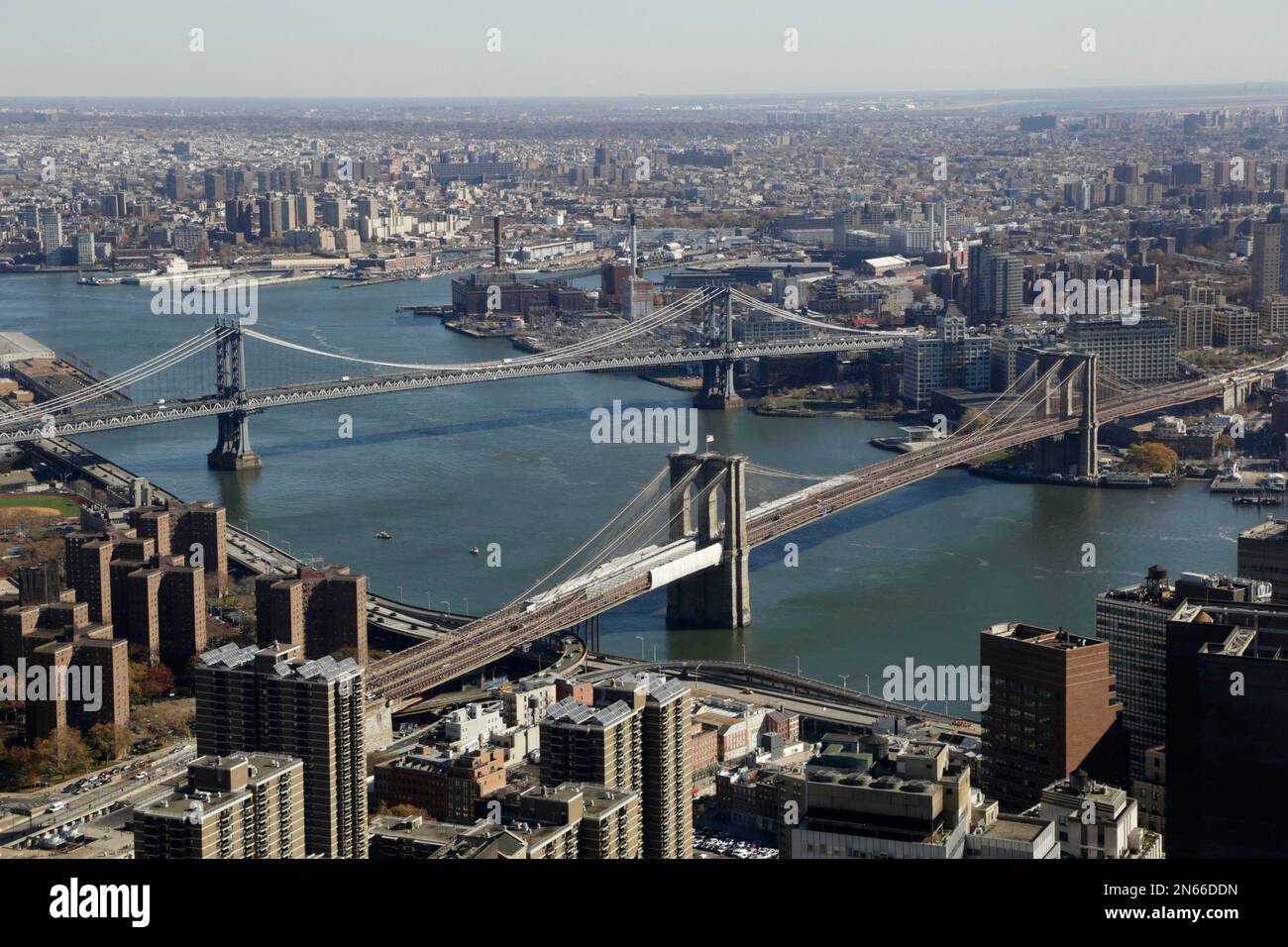 The Manhattan Bridge, left, and Brooklyn Bridge are seen from the 62nd ...