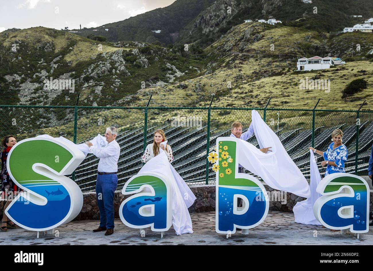 SABA - King Willem-Alexander, Queen Maxima and Princess Amalia unveil ...