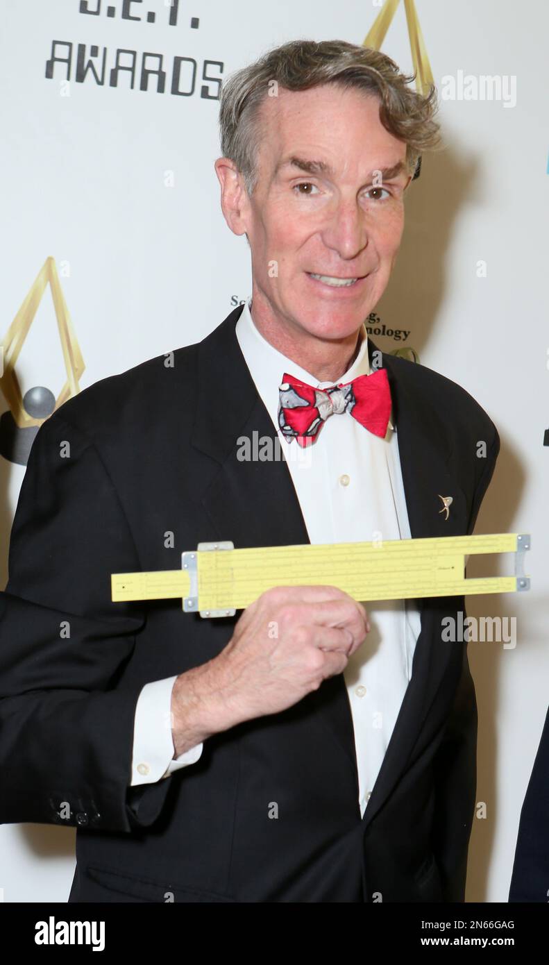 Bill Nye the Science Guy at the 3rd Annual Set Awards ceremony at The ...