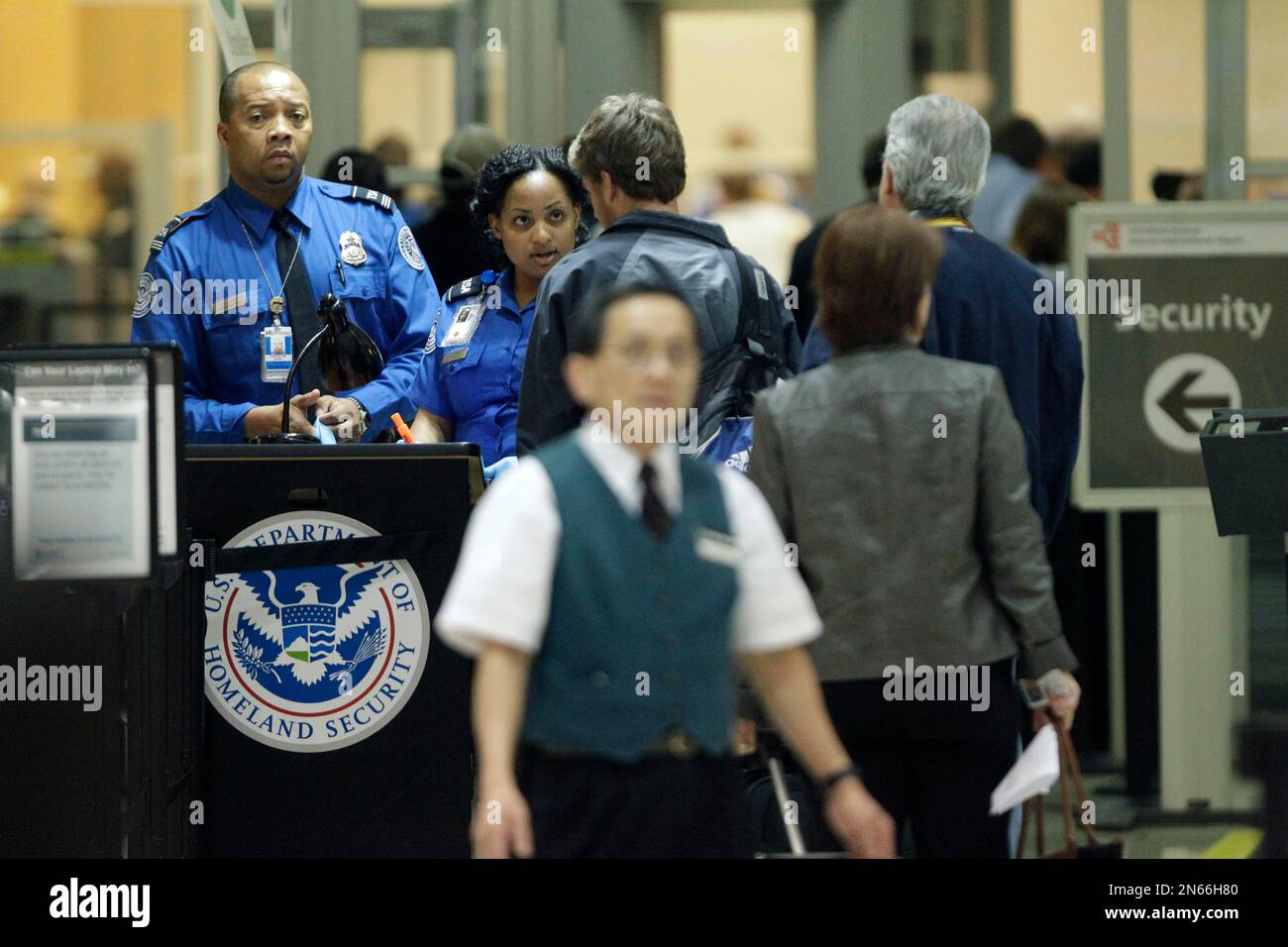 FILE - In this Thursday, Nov. 18, 2010 file photo, TSA officials check ...