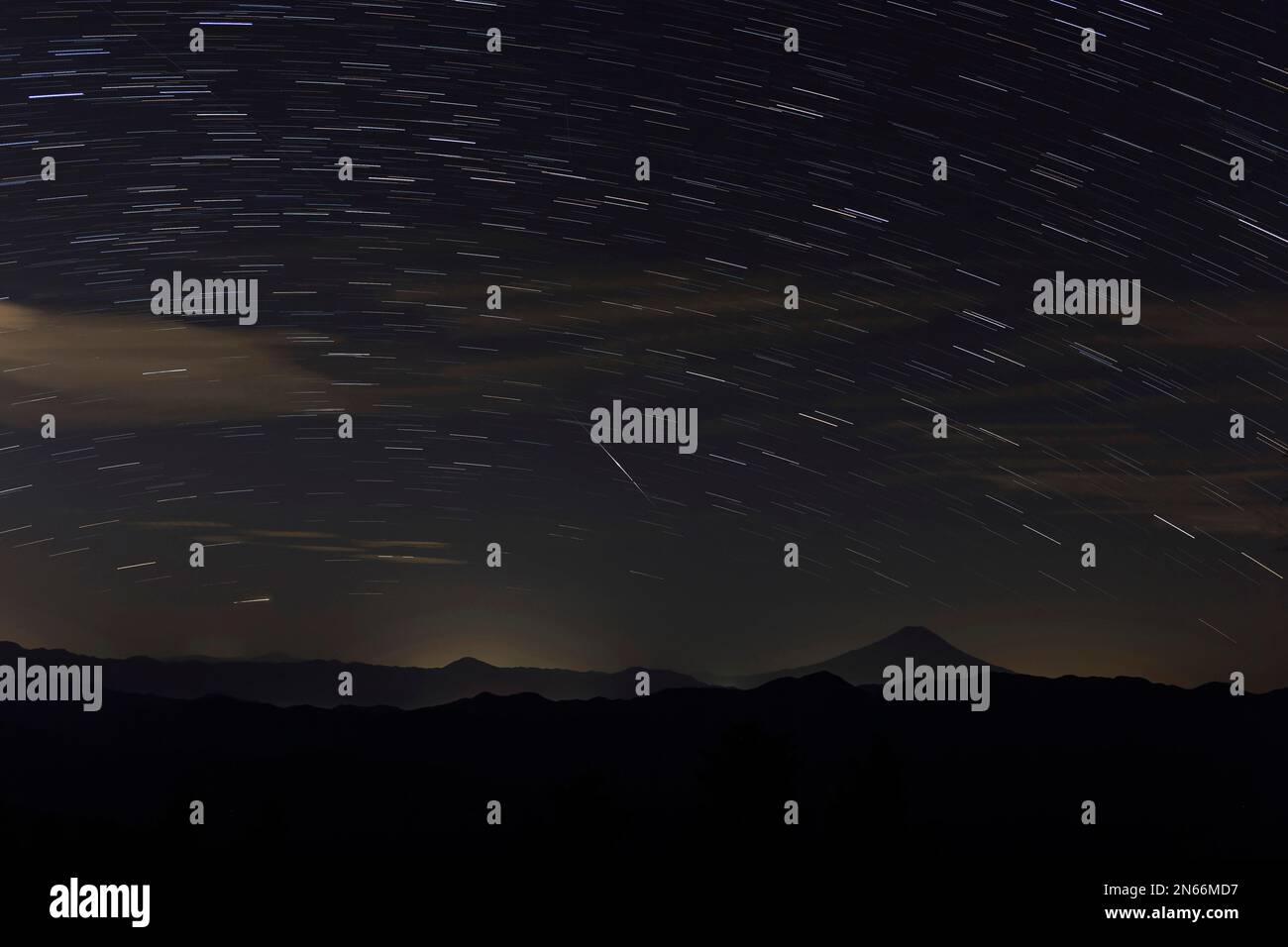 Star trails at Mount Fuji, from summit of Mt. Kumotori(2017m ...