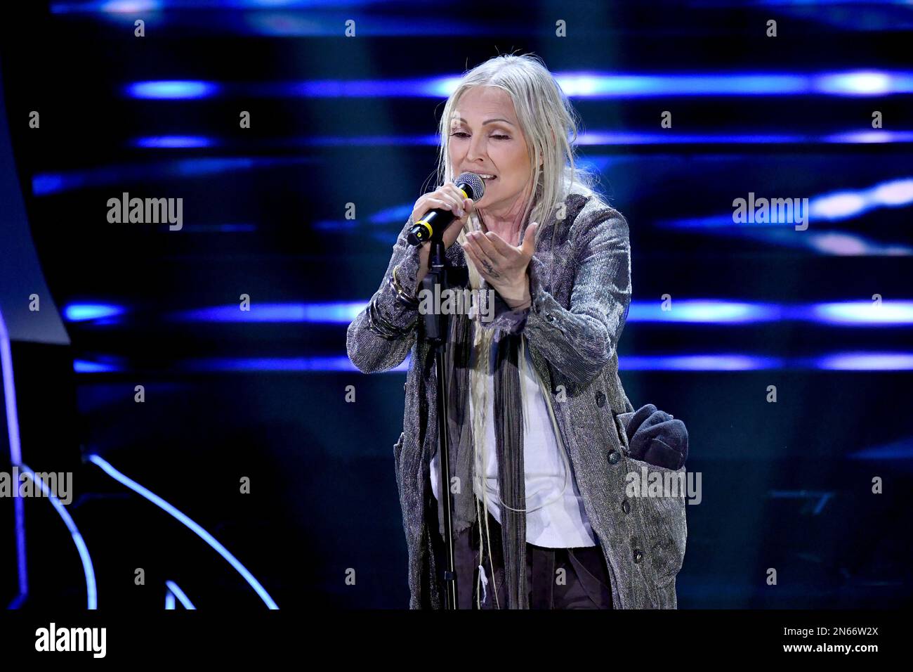 Anna oxa photo hi-res stock photography and images - Alamy