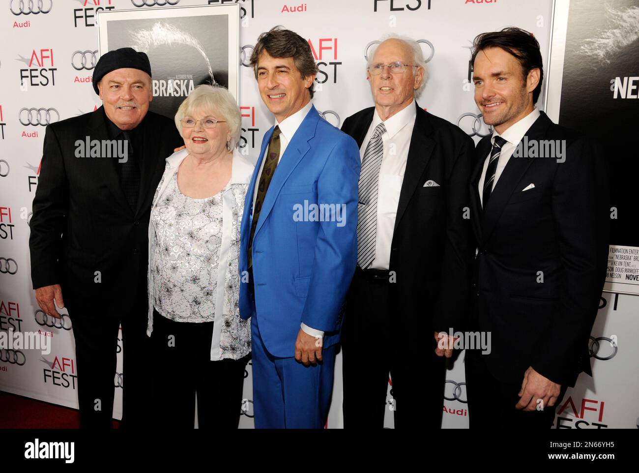 Alexander Payne, center, director of "Nebraska," poses with cast ...