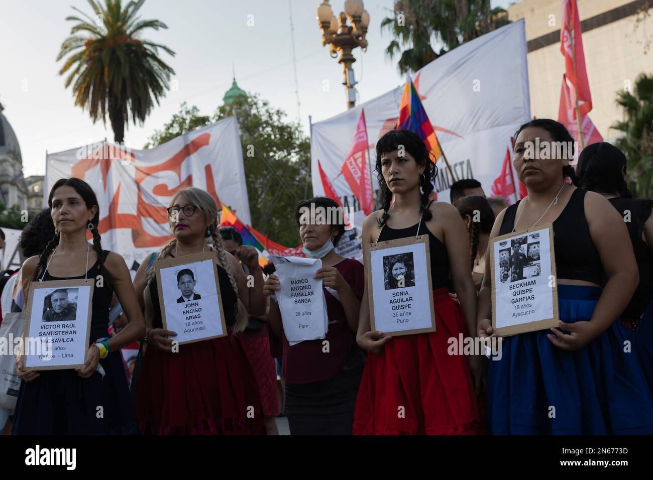 Self convened peruvians of buenos aires hi-res stock photography and ...