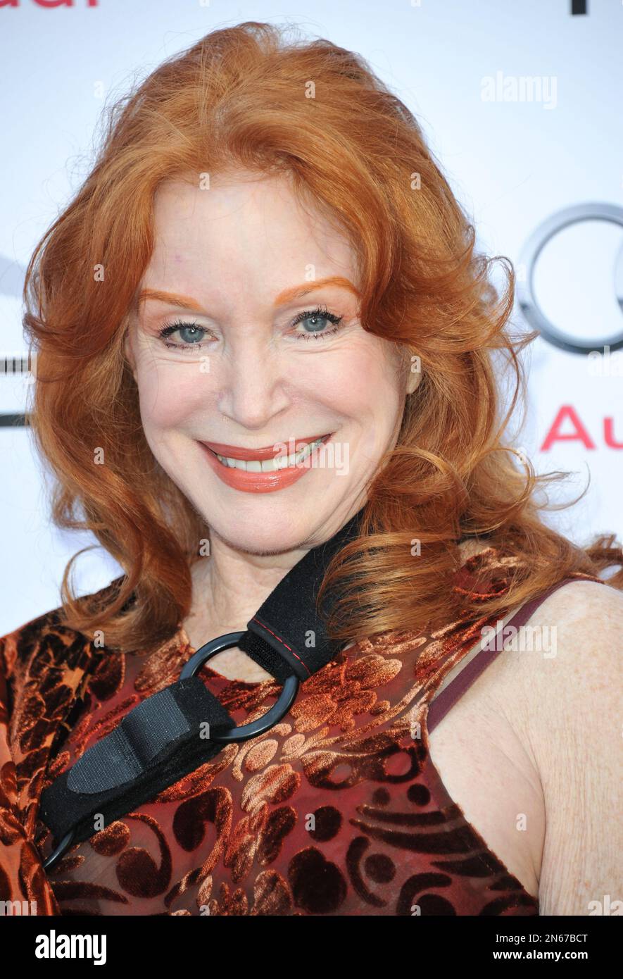 Sondra Currie arrives at the "Mary Poppins" 50th anniversary ...