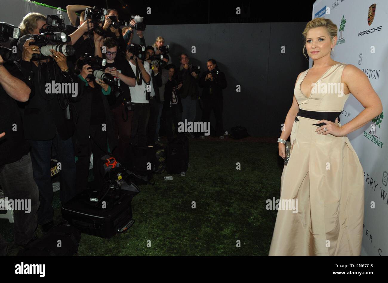 Jessica Capshaw arrives at the Second Annual Baby2Baby Gala honoring ...