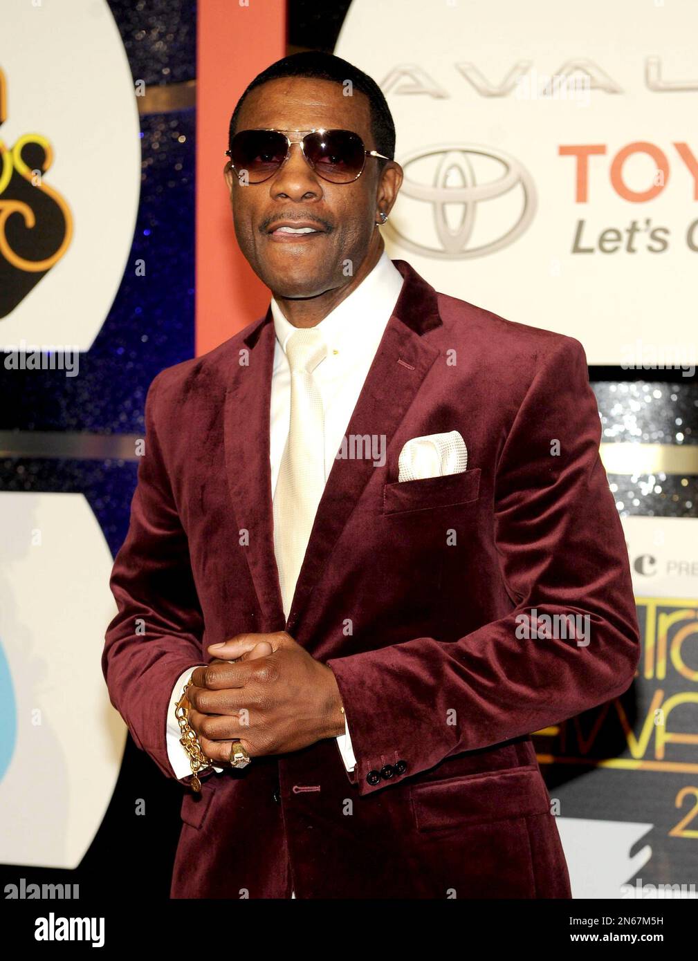 Singer/songwriter Keith Sweat arrives at the 2013 Soul Train Awards at ...