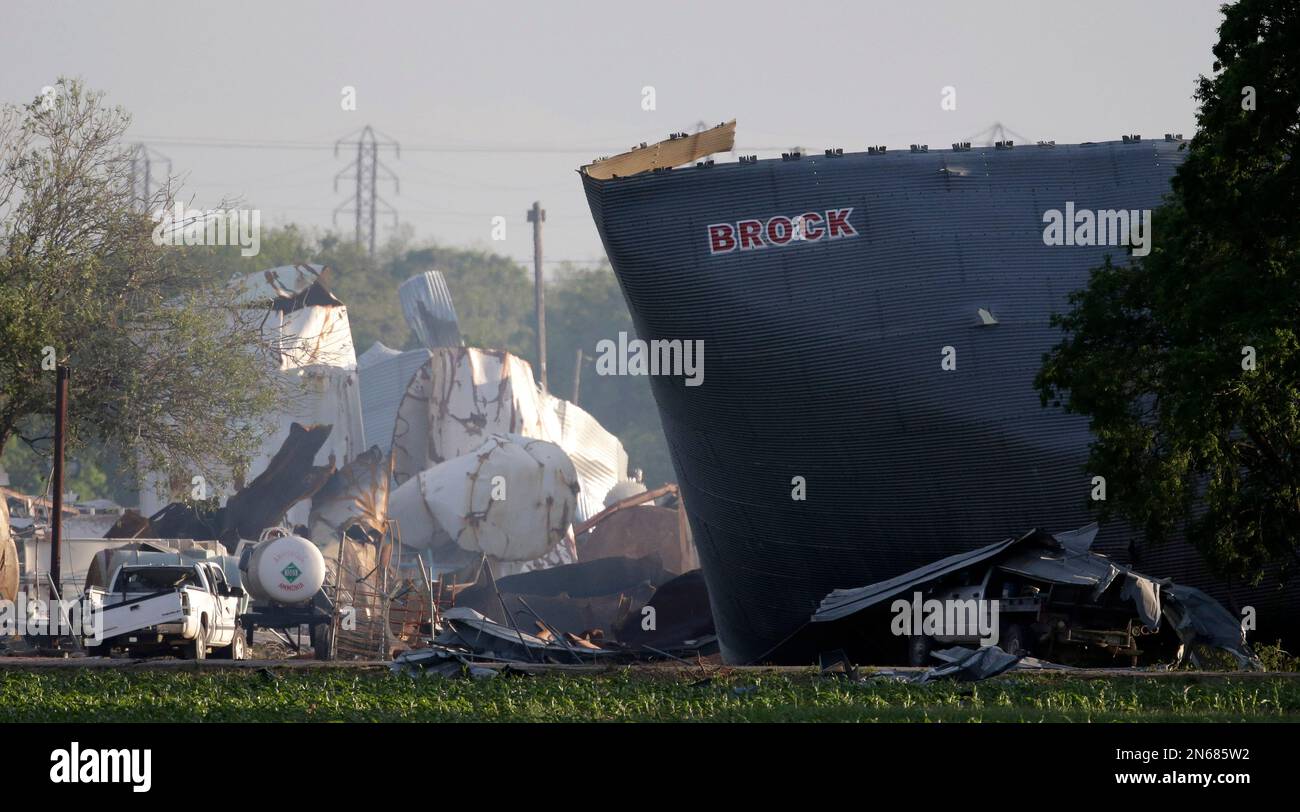 File - In this April 18, 2013 file photo, mangled debris of the West ...